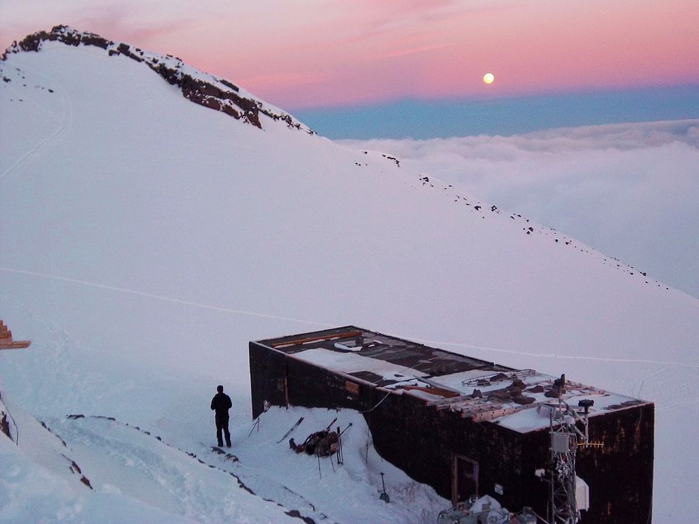 Mount Rainier Muir Route / Disappointment Cleaver Climbing Conditions ...